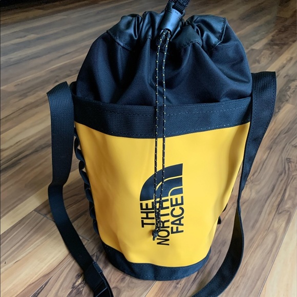 The North Face | Bags | The North Face Explorer Bucket Crossbody Bag ...